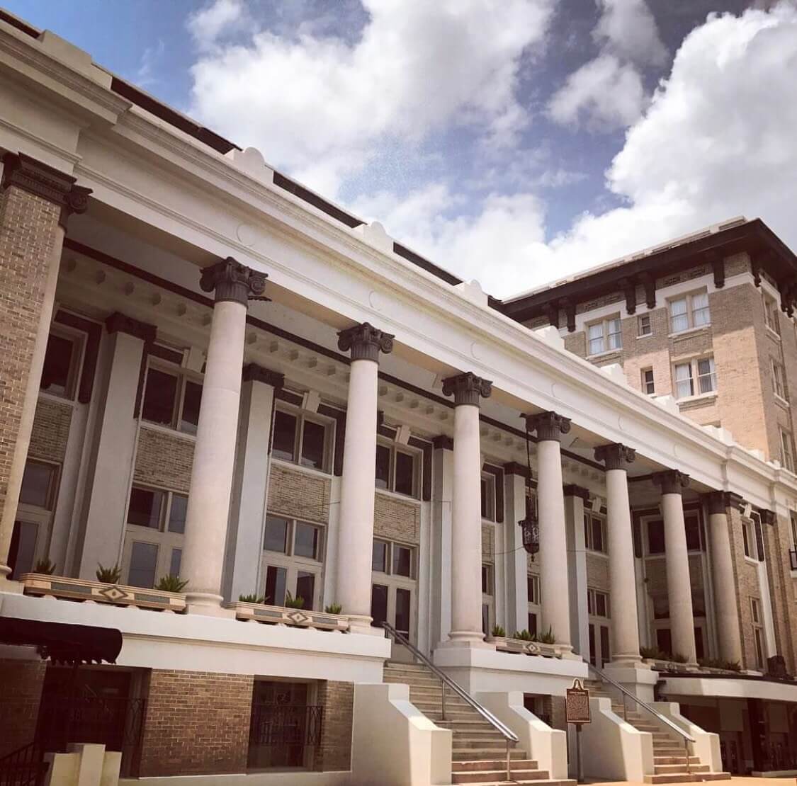 Hotel Bentley: Celebrating 110 Years of History | Lola Magazine
